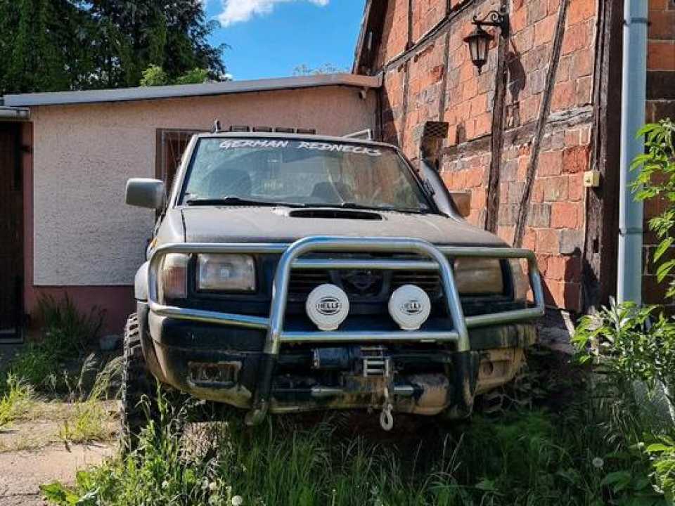 Всюдихід АГІНЬ! Nissan Navara D22 Pick Up 2,5l TDI пробіг: 999999 рік ...